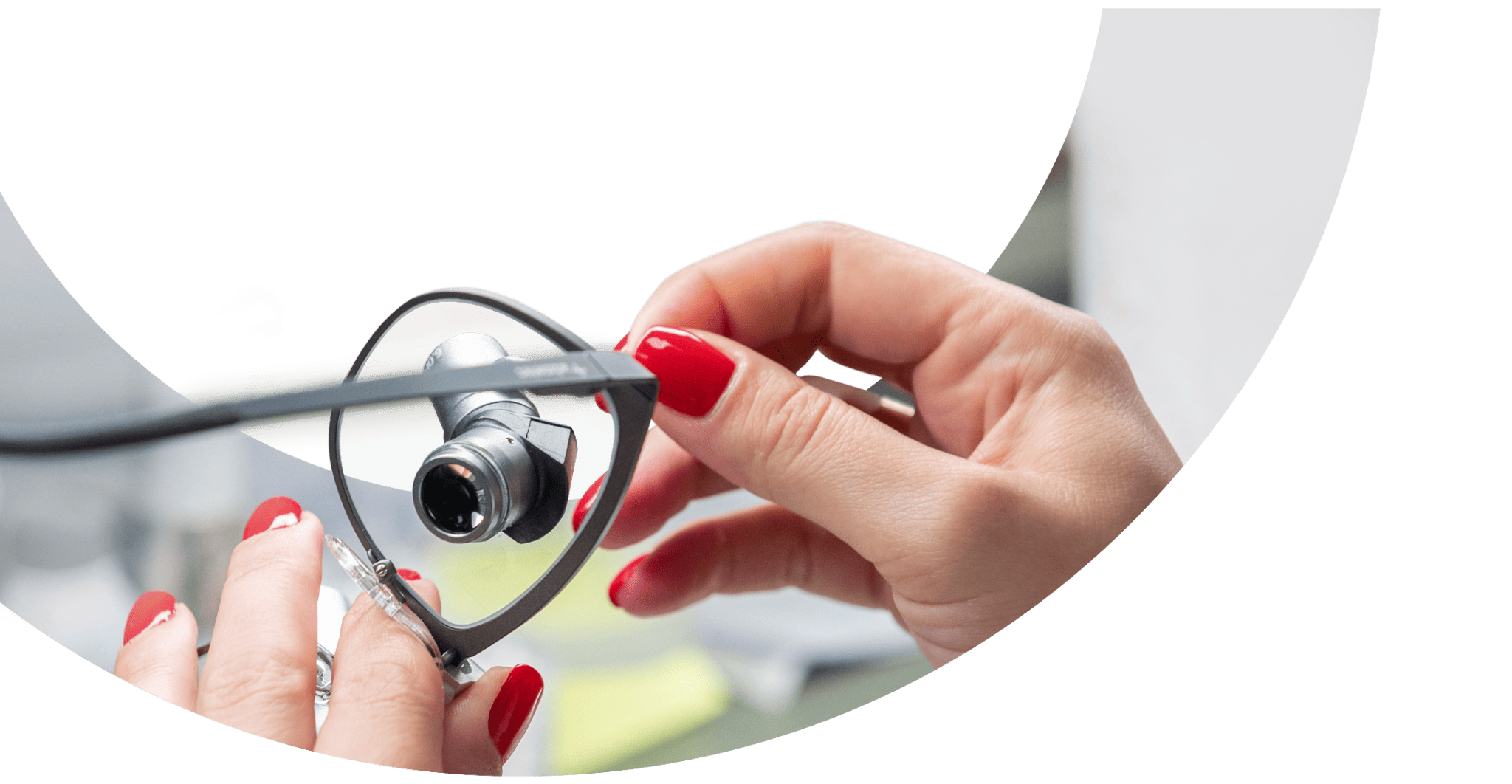 Custom Loupes: Ergonomic Dental & Surgical Loupes | Admetec